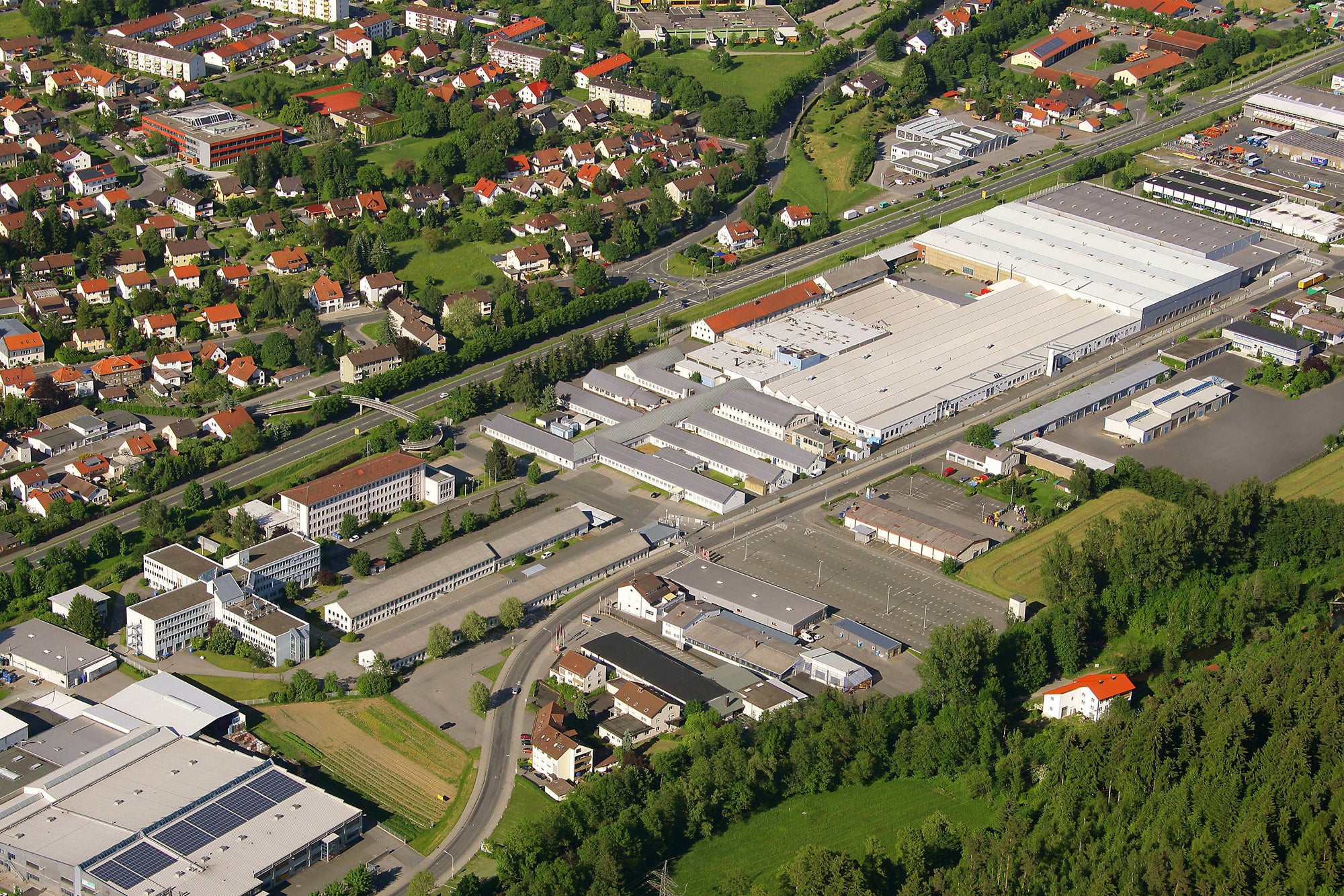 About Us – Loewe Outlet